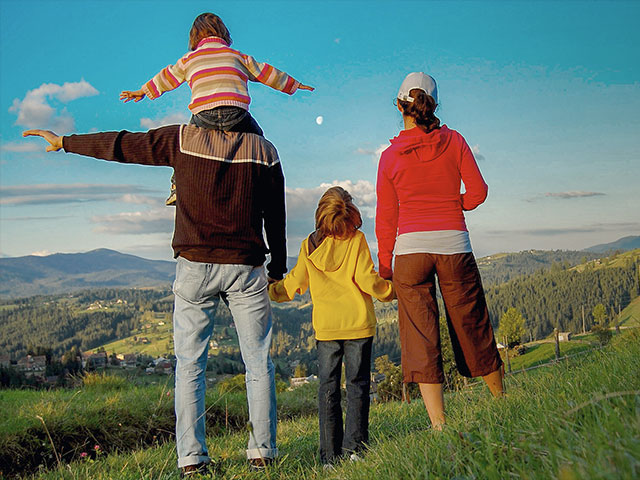 New-Faith Based TV Series Will Focus on Raising Godly Children | CBN News