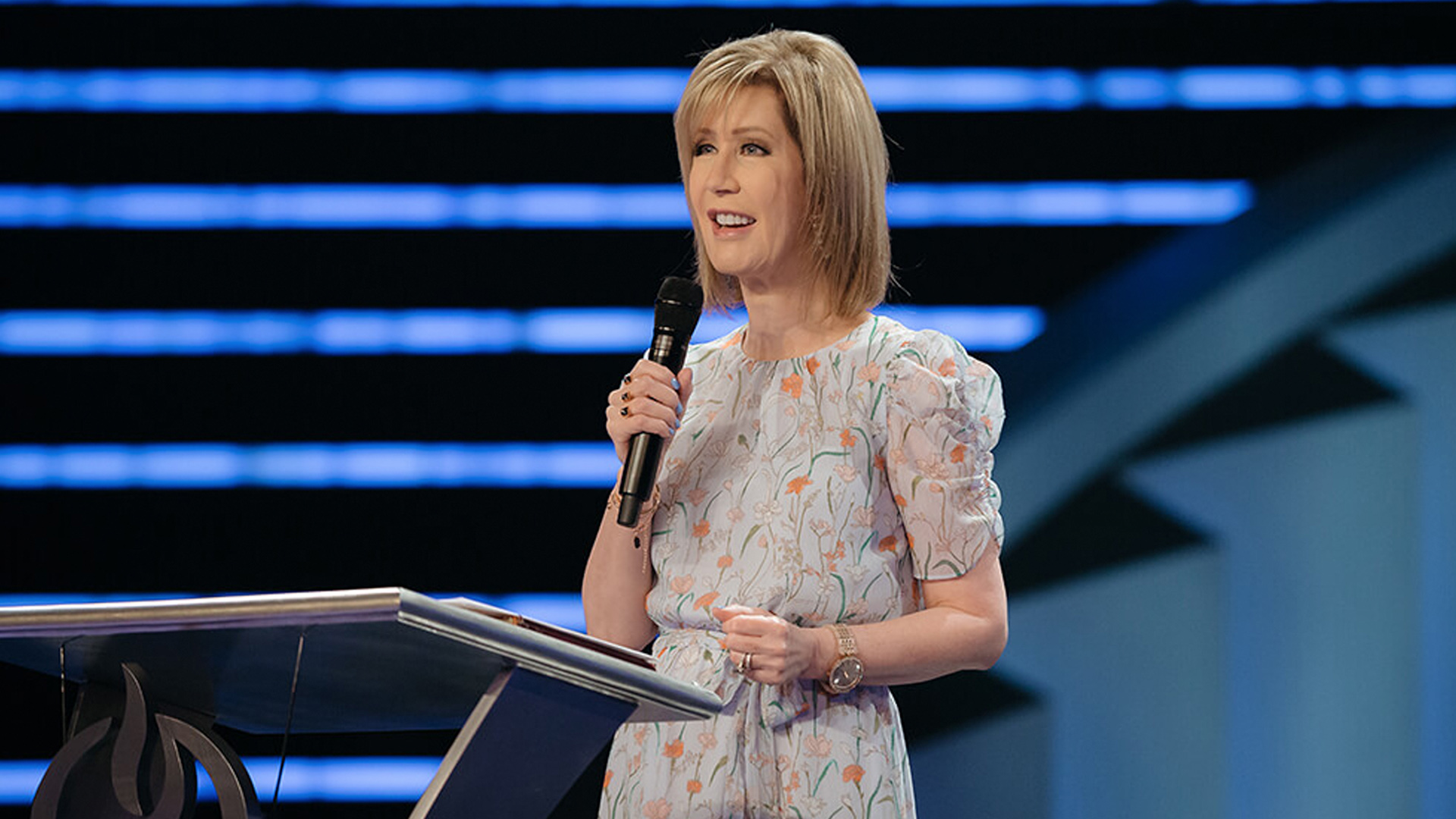 Lisa Osteen's Instagram, Twitter & Facebook on IDCrawl