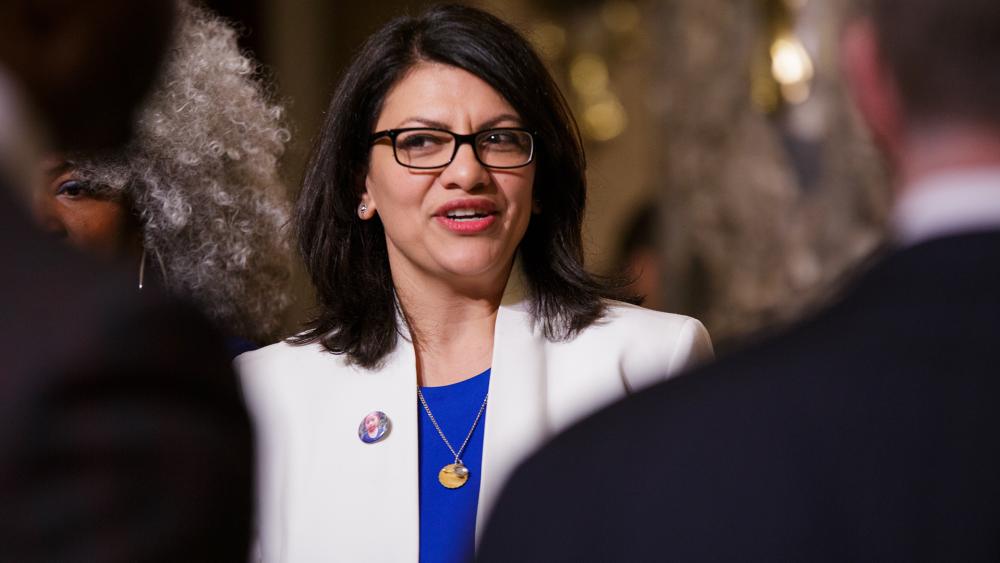 Shocking Video Shows Anti-Trumper Rep. Tlaib Yelling and Disrupting His ...